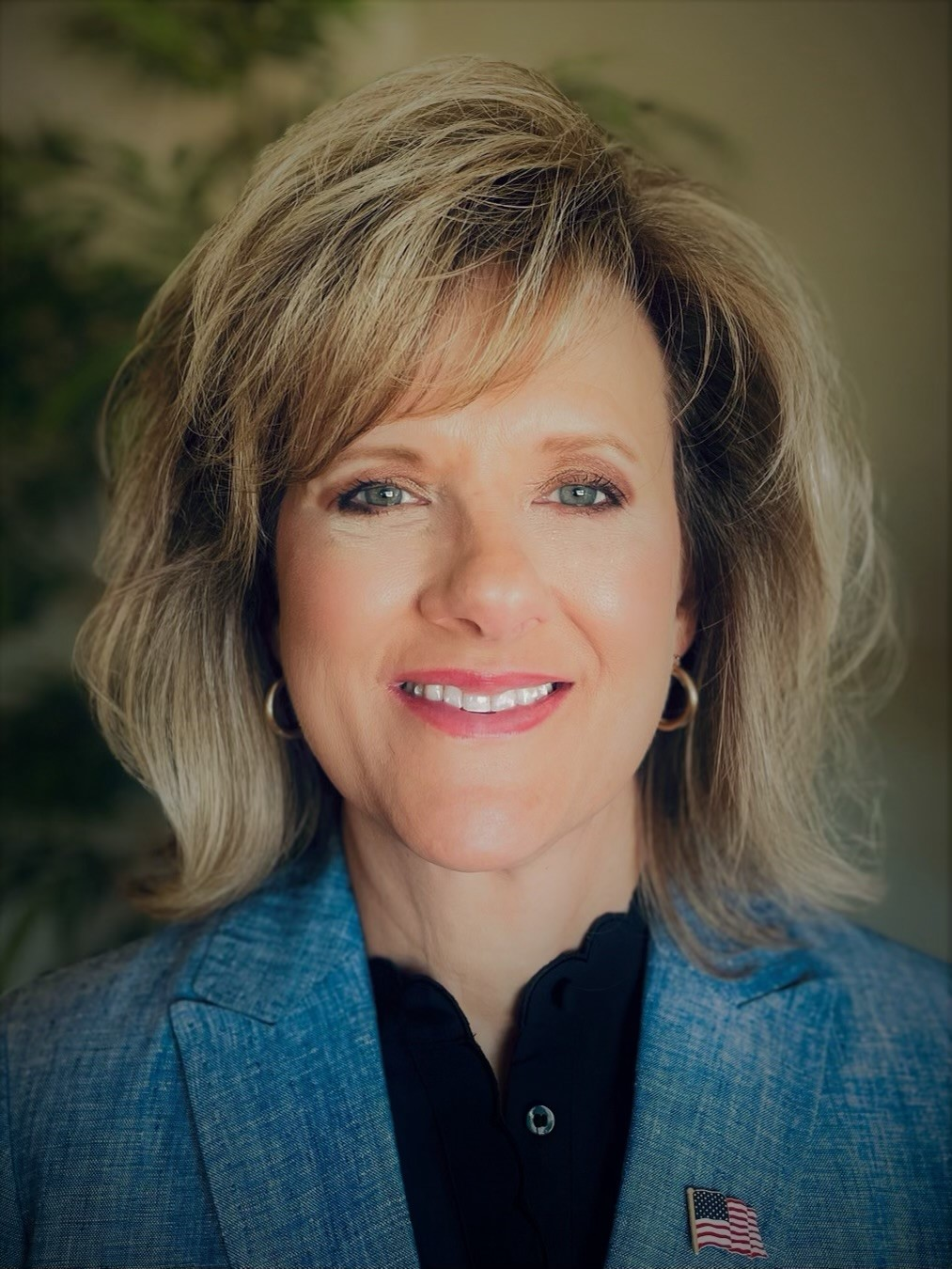 Dr. JuliAnn Mazachek to Become First Woman President of Washburn ...